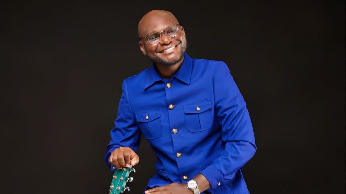 Elias Atayi, dévoile son nouvel album Assanssan